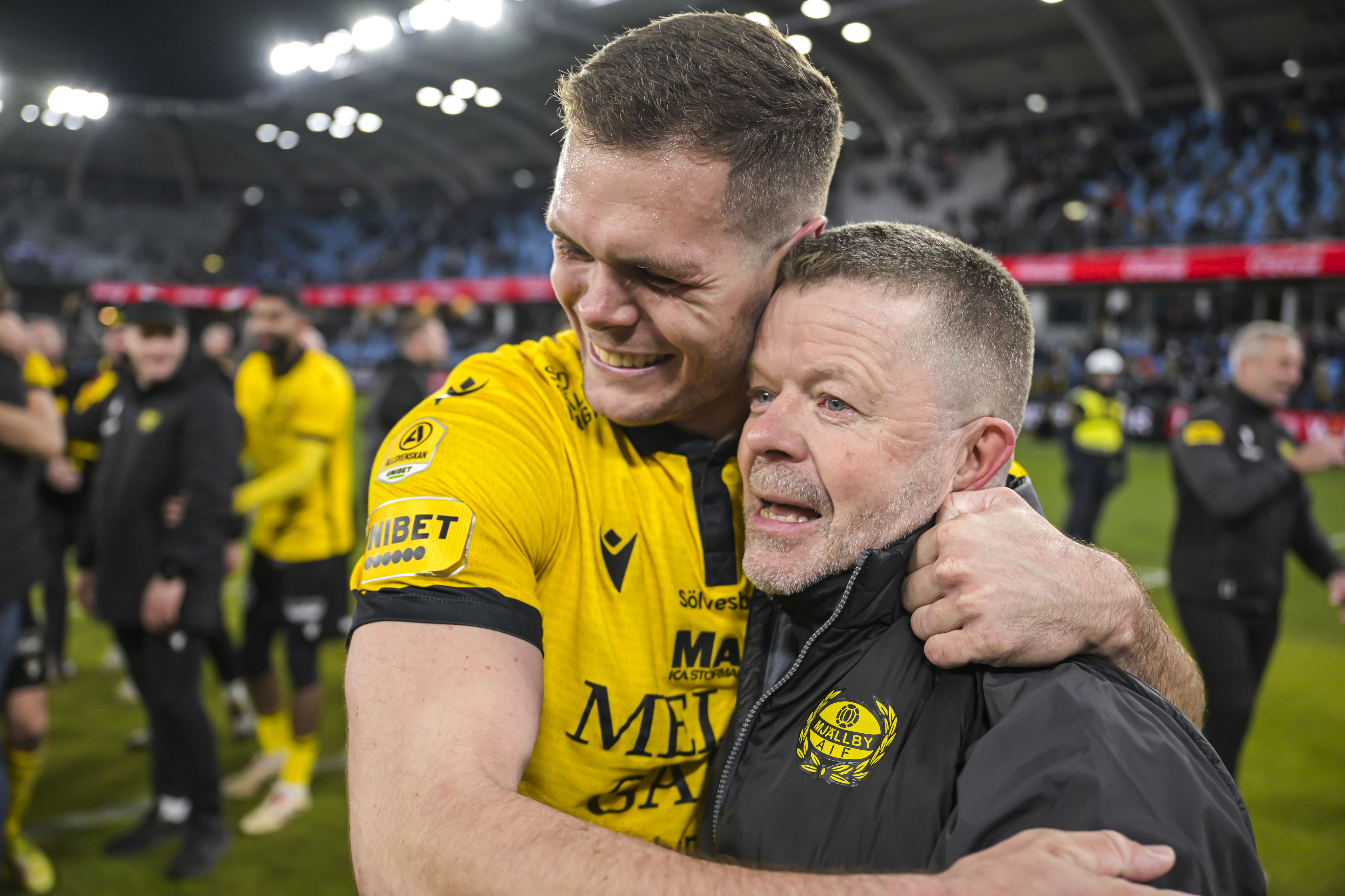 Van kankerdiagnose tot kampioen: deze trainer schreef het wonder van ...