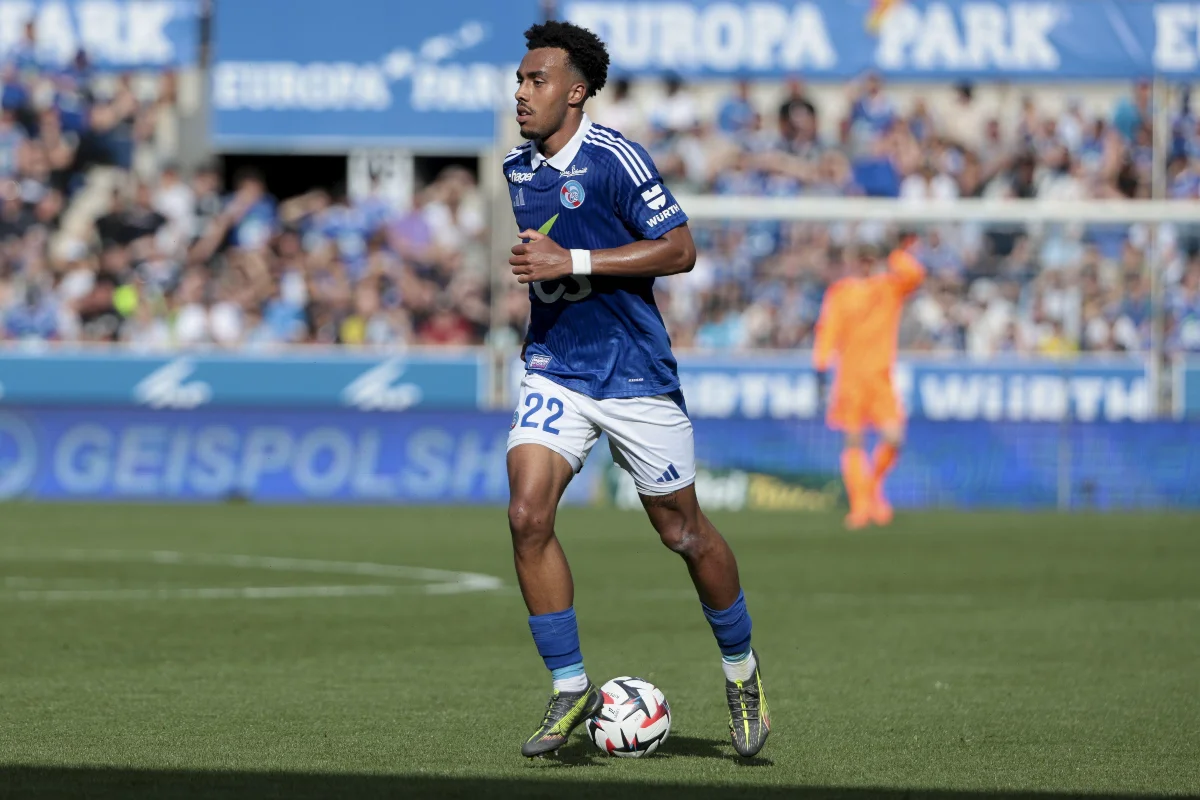 RC Strasbourg : Guéla Doué a une piste en Espagne