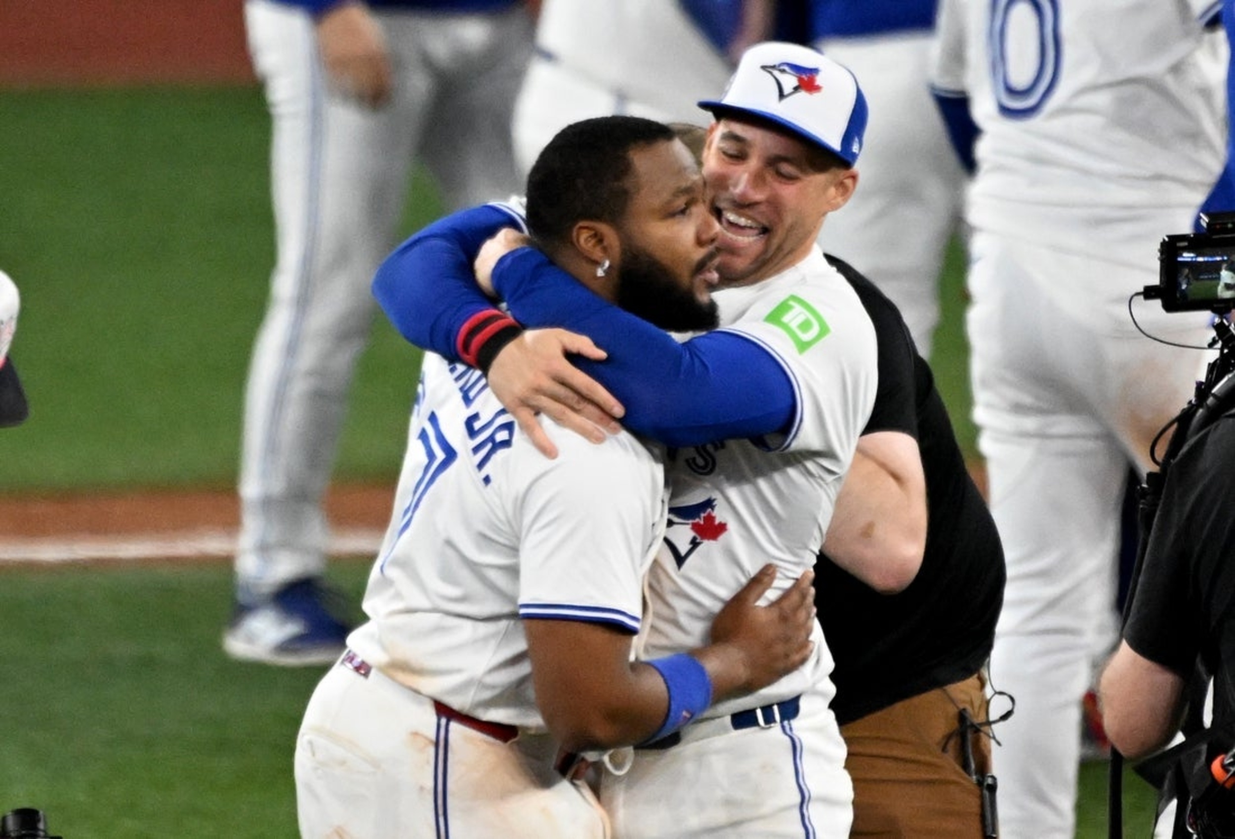 George Springer's Game 7 blast sends Jays past M's, into World Series
