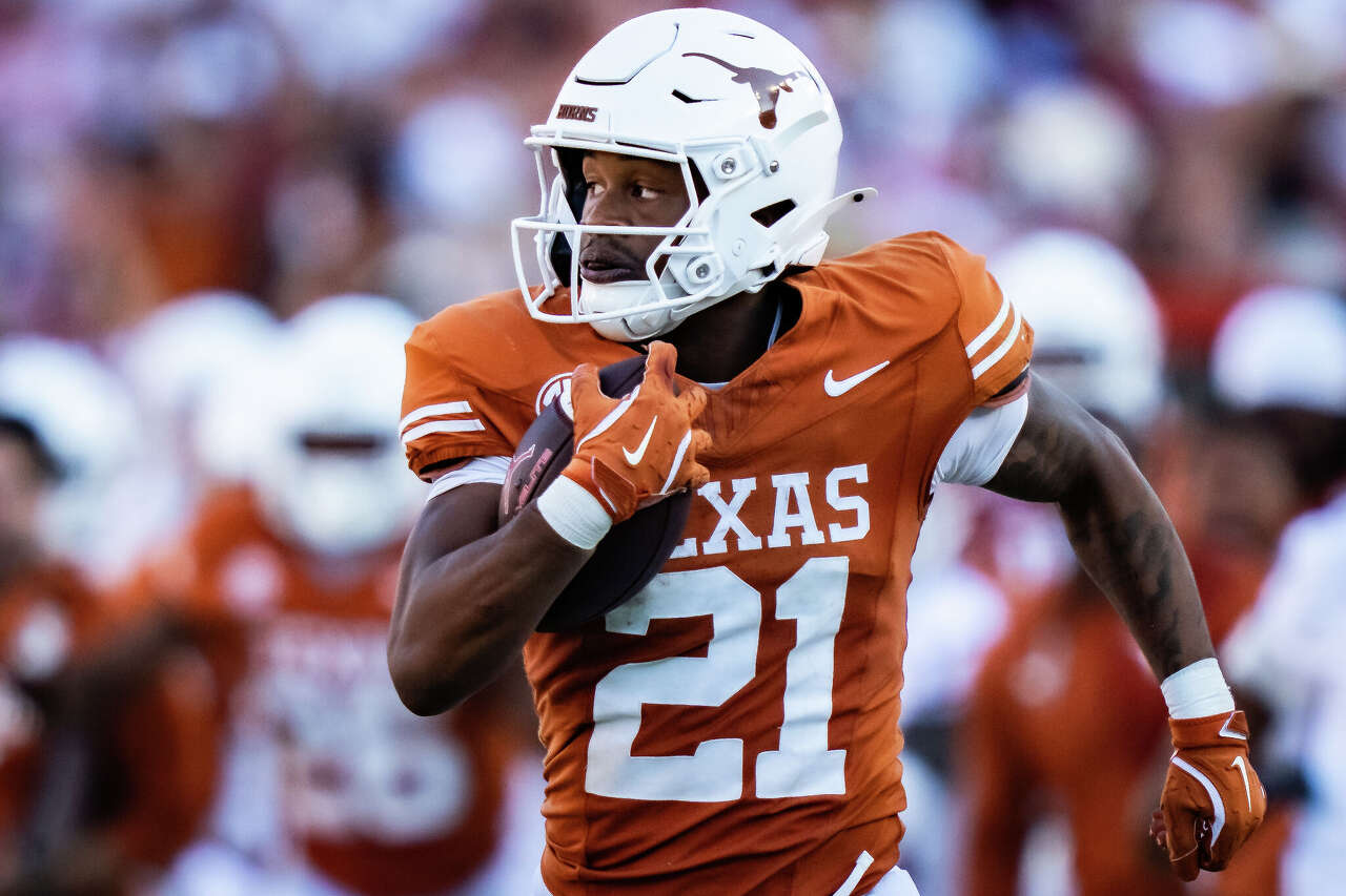 Ryan Niblett does it again: Longhorns kick returner ties Texas vs ...