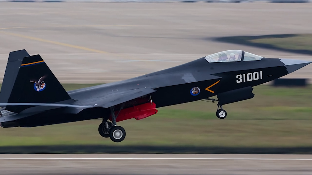 Why the race for air superiority is heating up between global superpowers