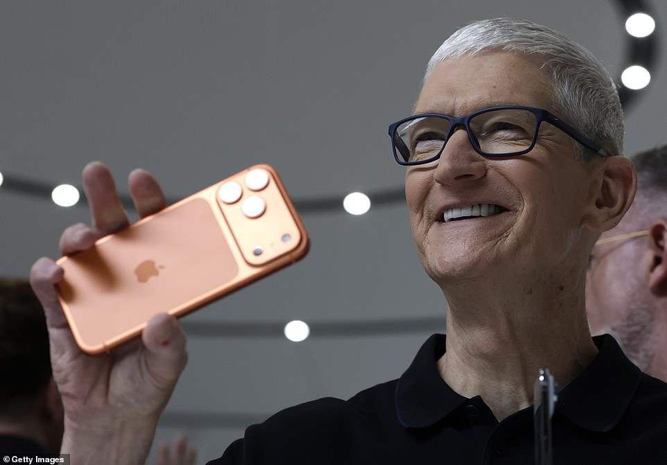 Apple stock reaches record high, nearing $4 trillion valuation