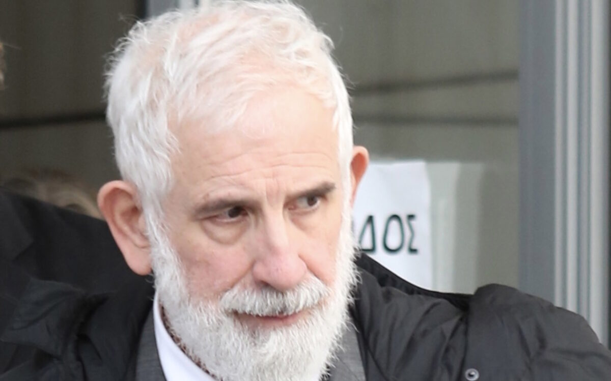 Πέτρος Φιλιππίδης: Καθυστέρηση στη δίκη για δυσφήμηση εναντίον της ...