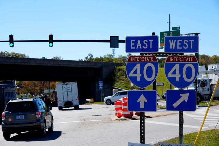 Interstate 40 express toll lanes recommended west of Asheville