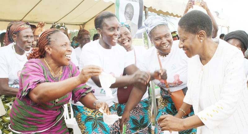 Présidentielle 2025 : Le meeting de Henriette Lagou prend l’allure d ...