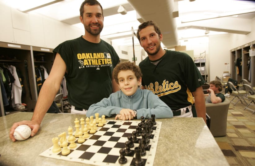 Jewish-American chess grandmaster Daniel Naroditsky dies unexpectedly at 29