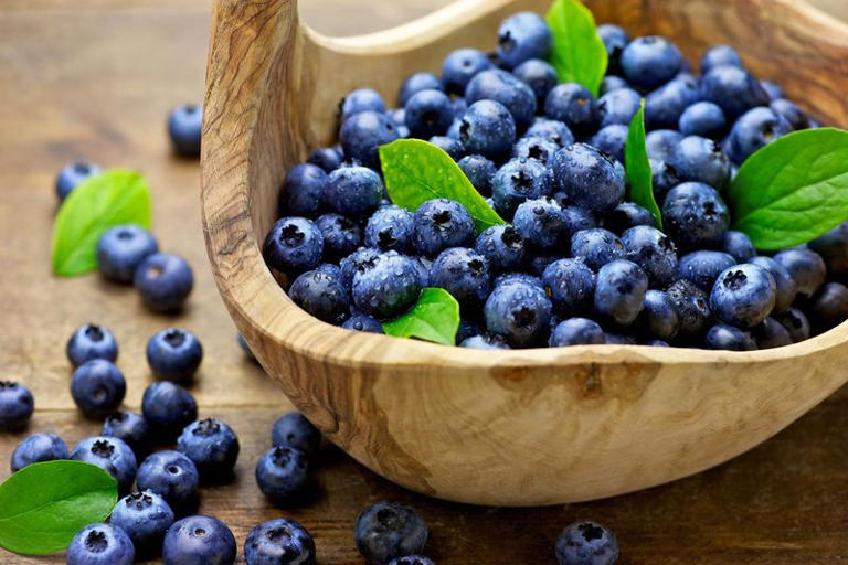 What Might Happen To Your Body If You Eat Blueberries Every Day