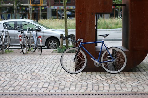 12 common behaviors that quietly put you on the HOA’s radar