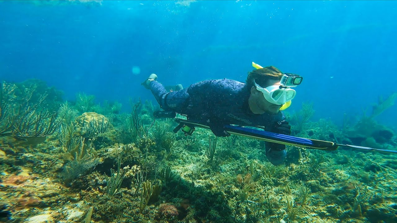 Catching dinner with underwater jets - catch, clean, cook