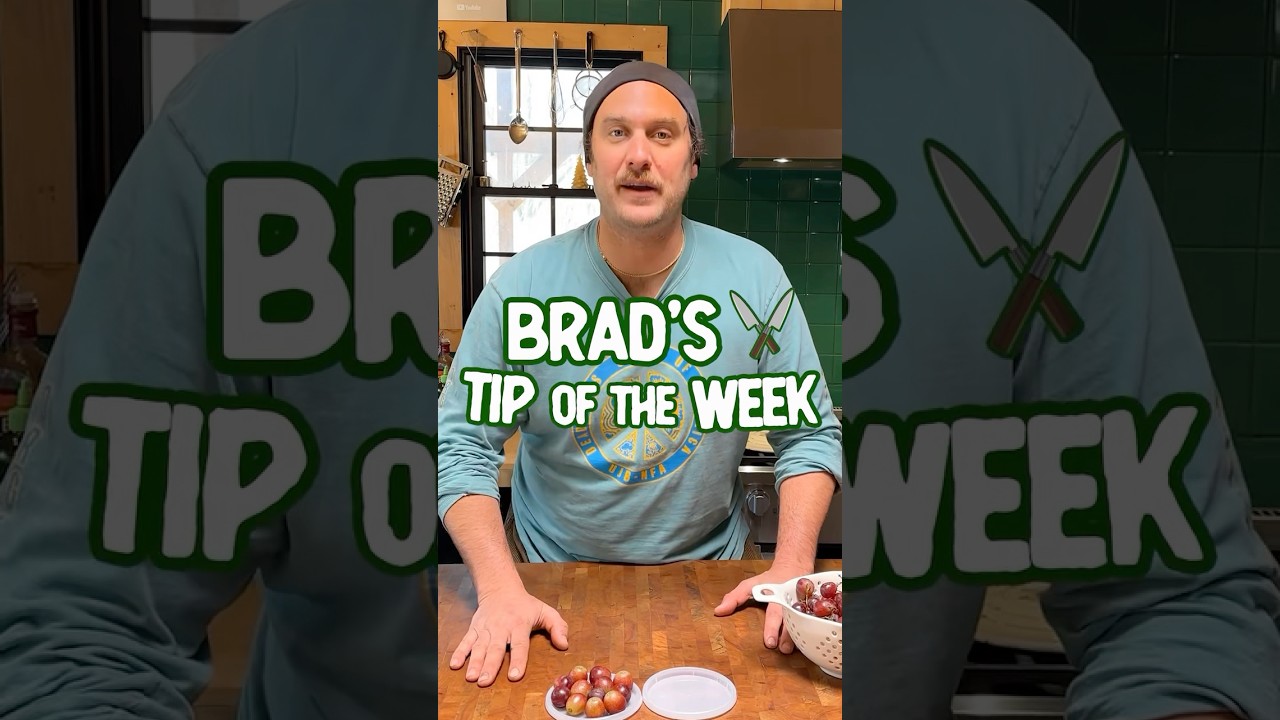 How to use deli containers for kid-friendly cut snacks