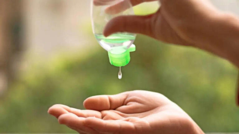 Hand Sanitiser May Raise Cancer Risk, Experts Warn as EU Considers Ban