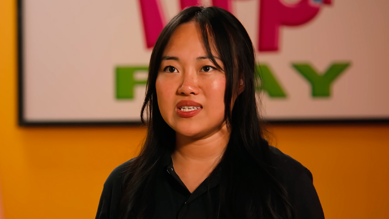 Poor girl pays $1 million to look fake rich