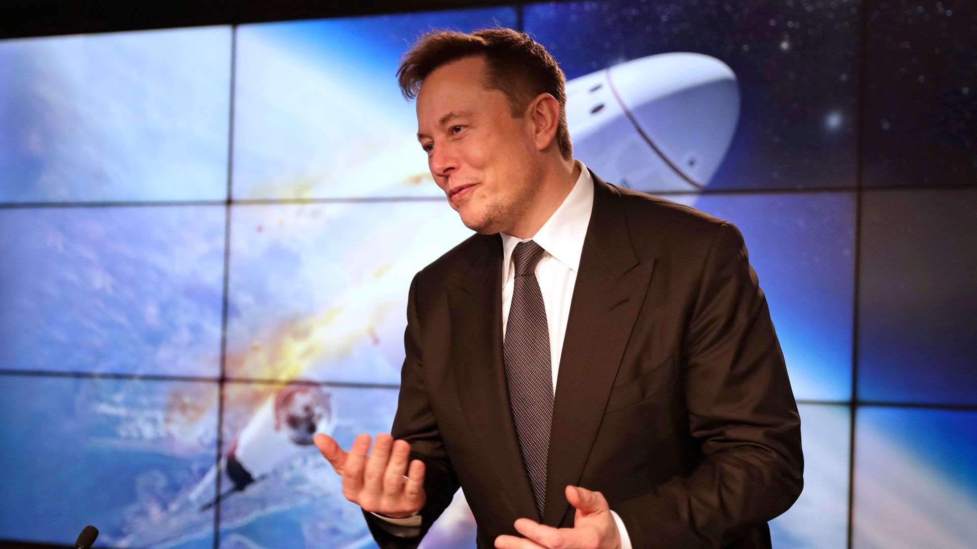 SpaceX: Nasa-Auftrag könnte an Jeff Bezos verloren gehen