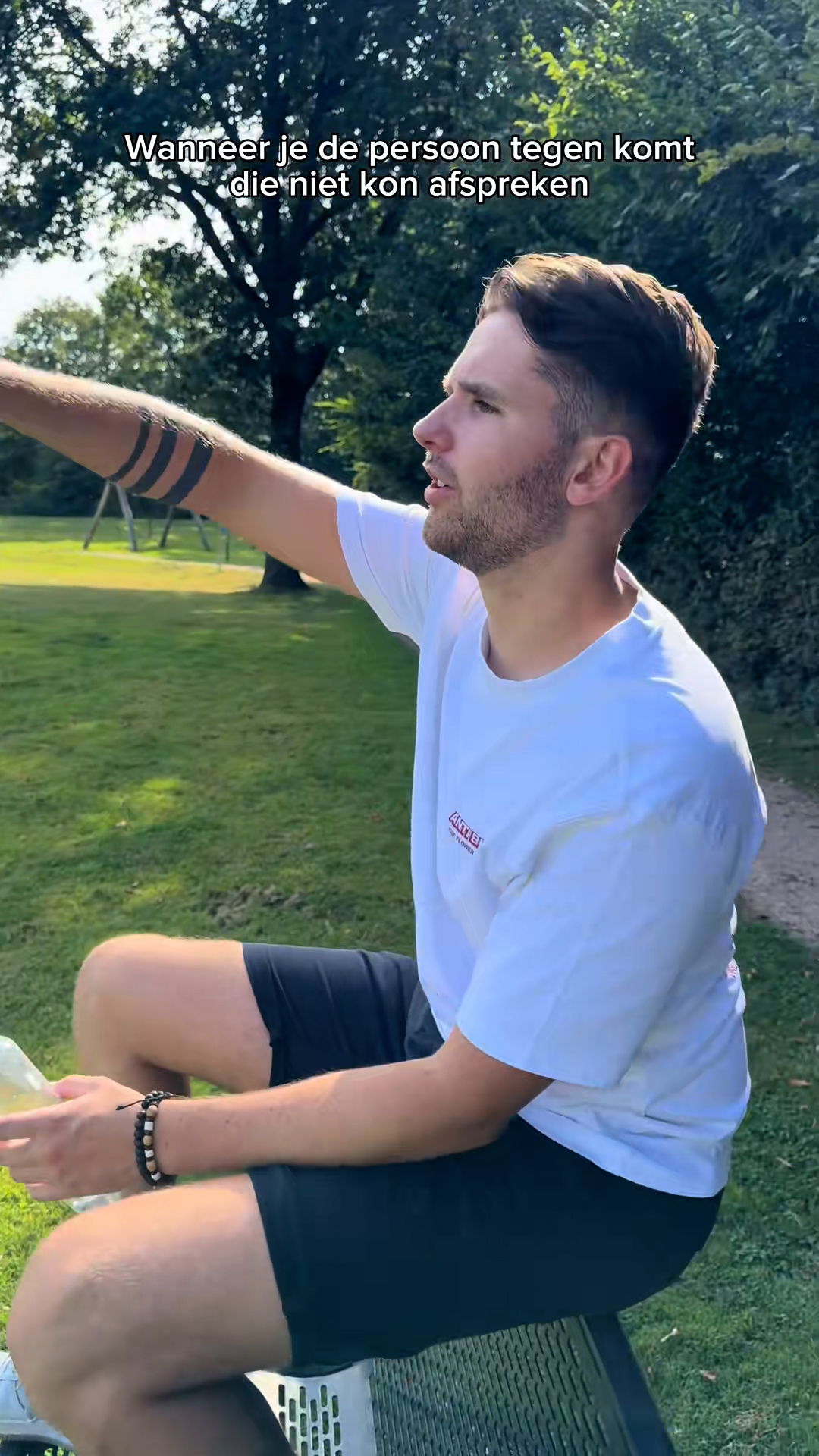 Grappige POV Video : Dat Moment dat Je Hem Toch Ziet