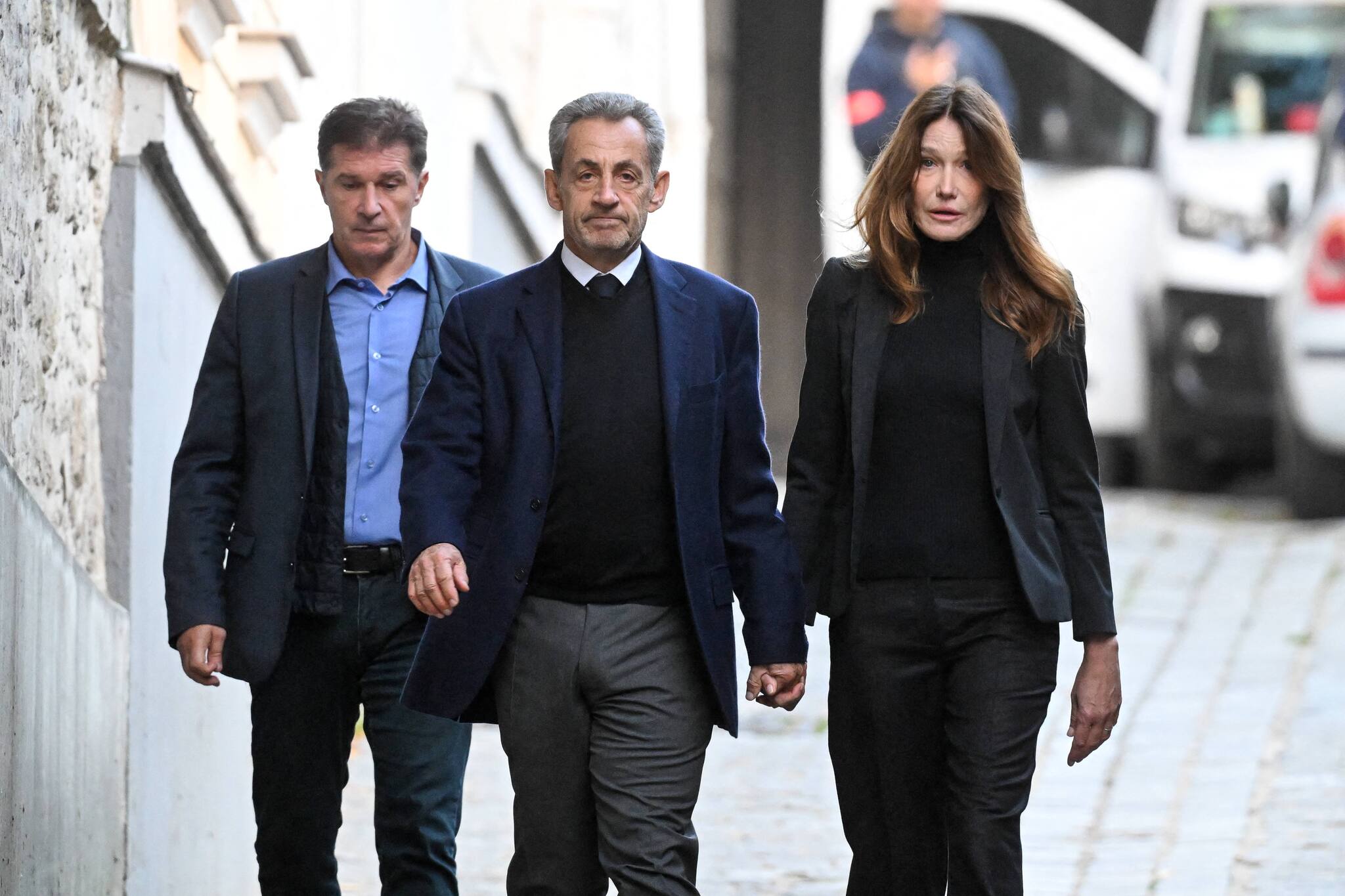 Frankreichs Ex-Präsident Sarkozy tritt Haft in Paris an