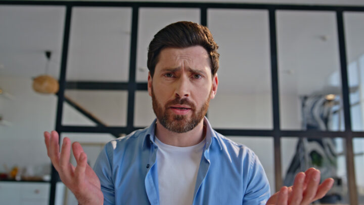 15 Signs You’ve Become Way More Negative Than You Realise
