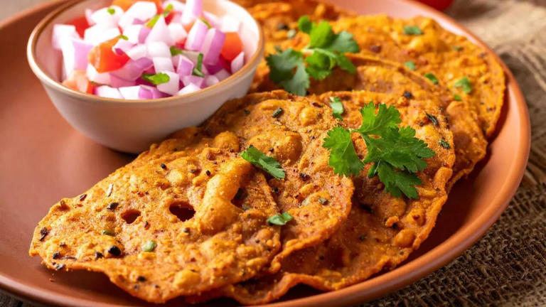 Healthy desi snacks for weight loss: 6 Delicious Indian options to stay fit