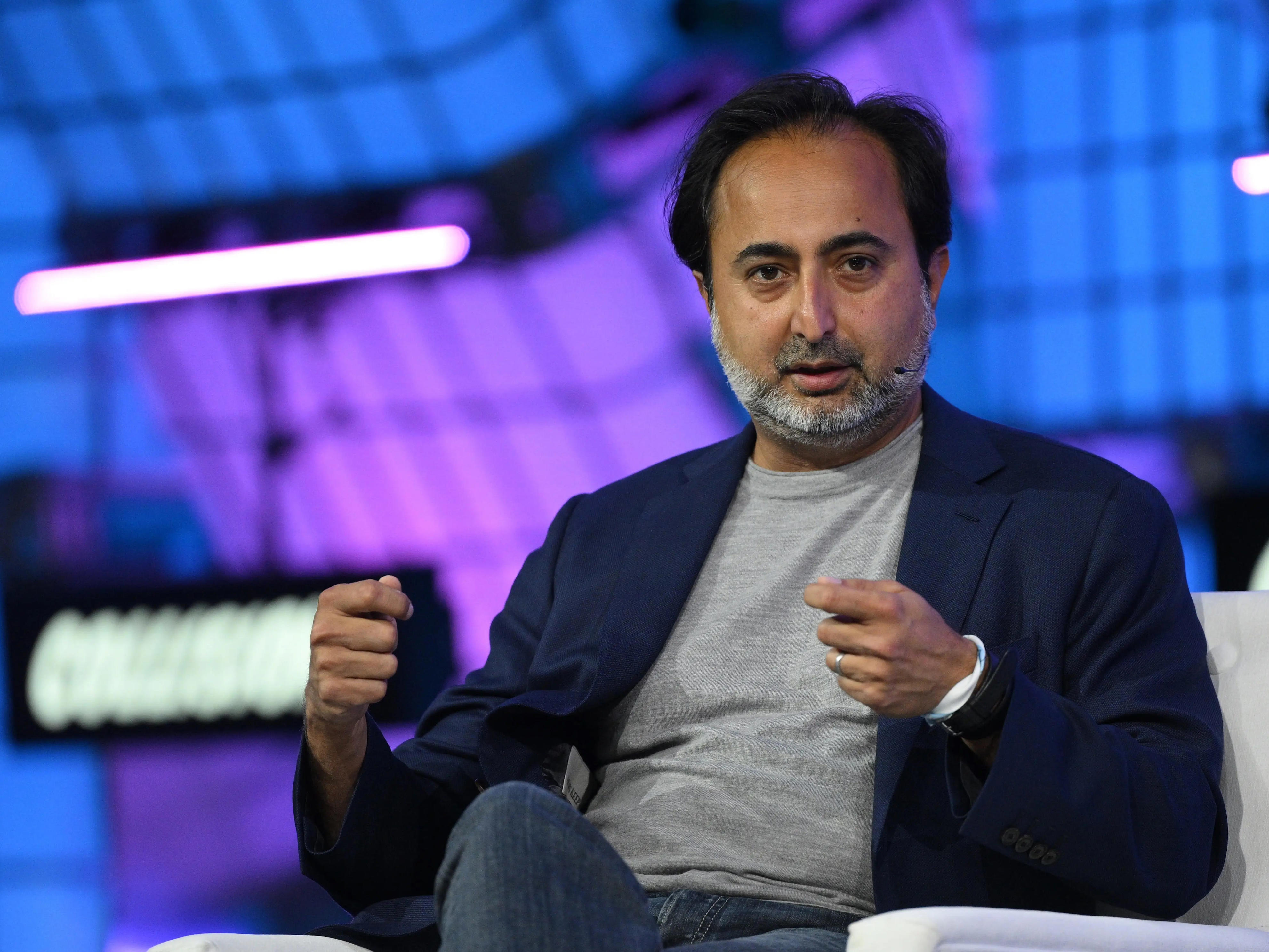 The CEO of General Catalyst says that longevity care should be reimbursable