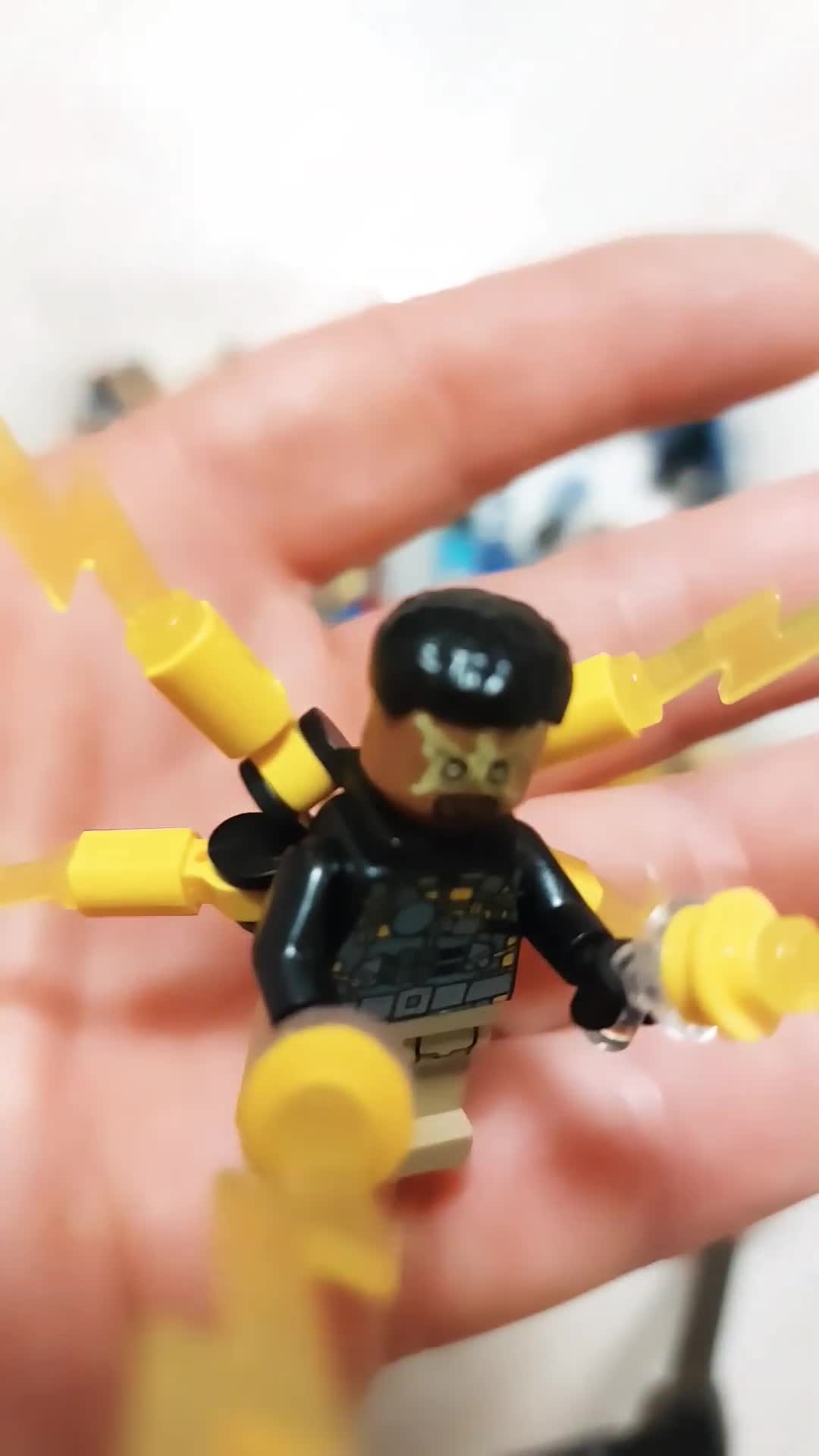 Lego Minifigure-Rallye: Anschnallen für spannende Abenteuer! 🏎️🌟