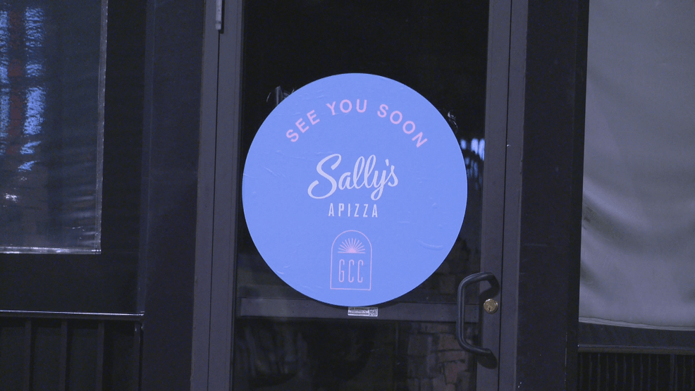 Sally's Apizza brings New Haven-style pizza rivalry to Rhode Island