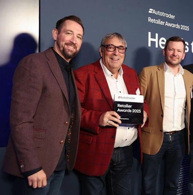 Leighton Buzzard’s GBI Cars wins National Customer Experience Award at ...