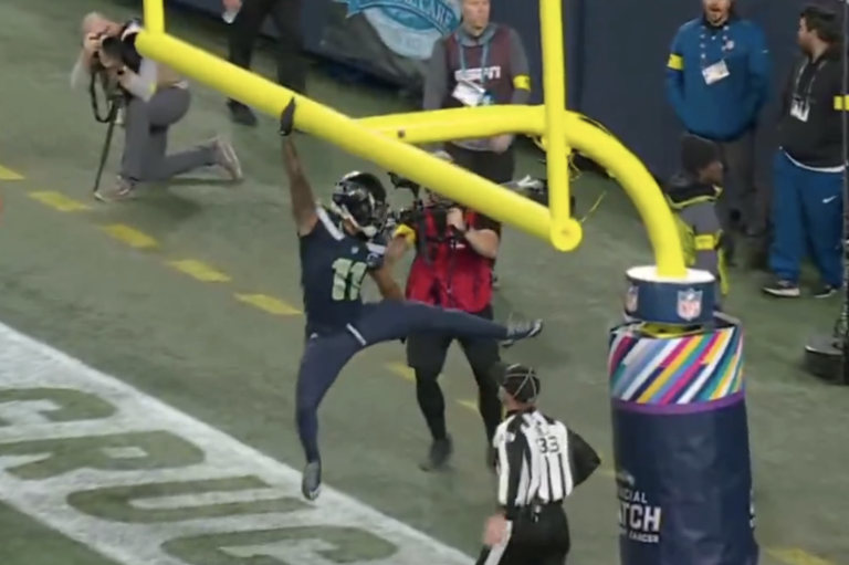 Jaxon Smith-Njigba reveals what happened during Seahawks-Texans scuffle