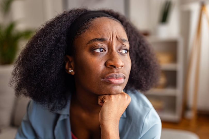 Psychologist explains simple technique to challenge negative thinking ...