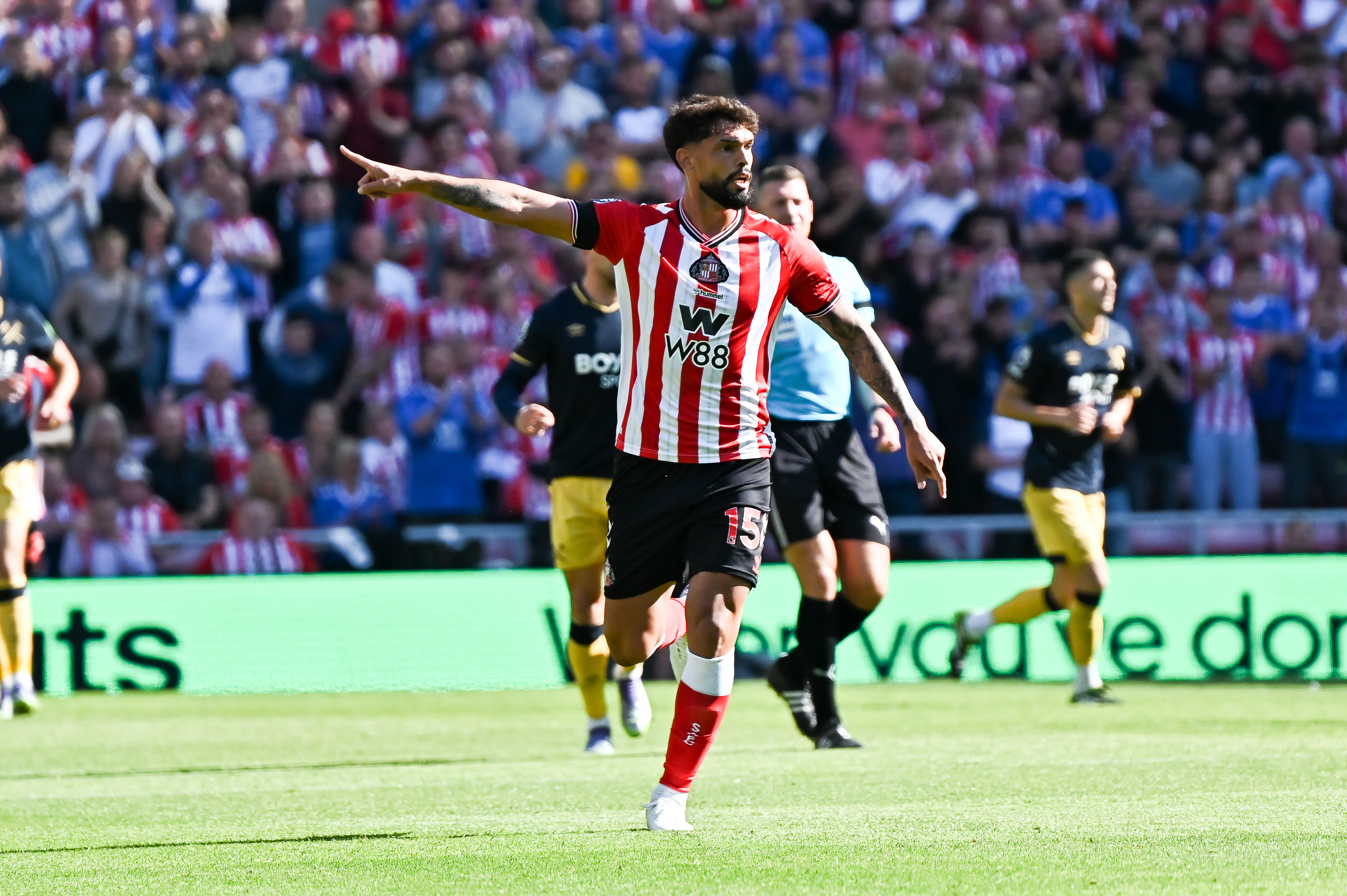 Phil Smith's Sunderland player ratings v Brentford as duo impress but ...
