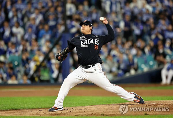 ’노시환 재역전 결승 투런포‘ 한화, 삼성 잡고 KS까지 ’1승‘ 남아[PO3]