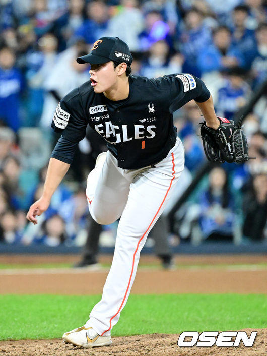 '폰와류 15실점' 무너졌는데 혼자 또 무실점이라니…문동주 역대급 지배력, 설마 5차전까지? "안 가는 게 좋다" [PO3]