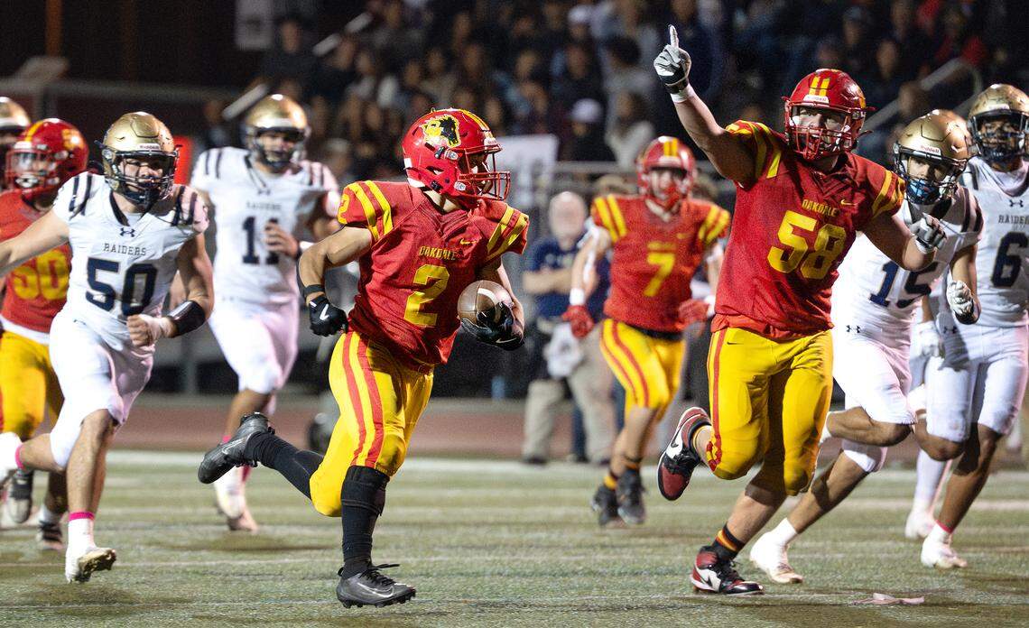 High School football rankings: Oakdale solidifies No. 1 spot with VOL win