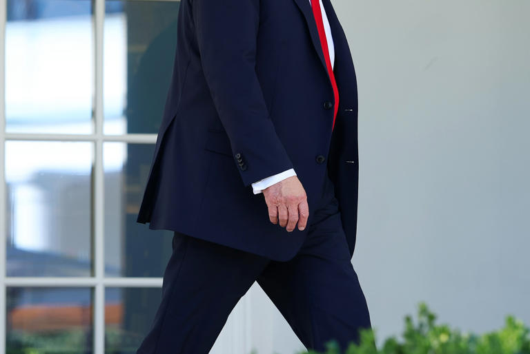 Trump told LSU team they were ‘ripping’ up his hand from strong shakes ...