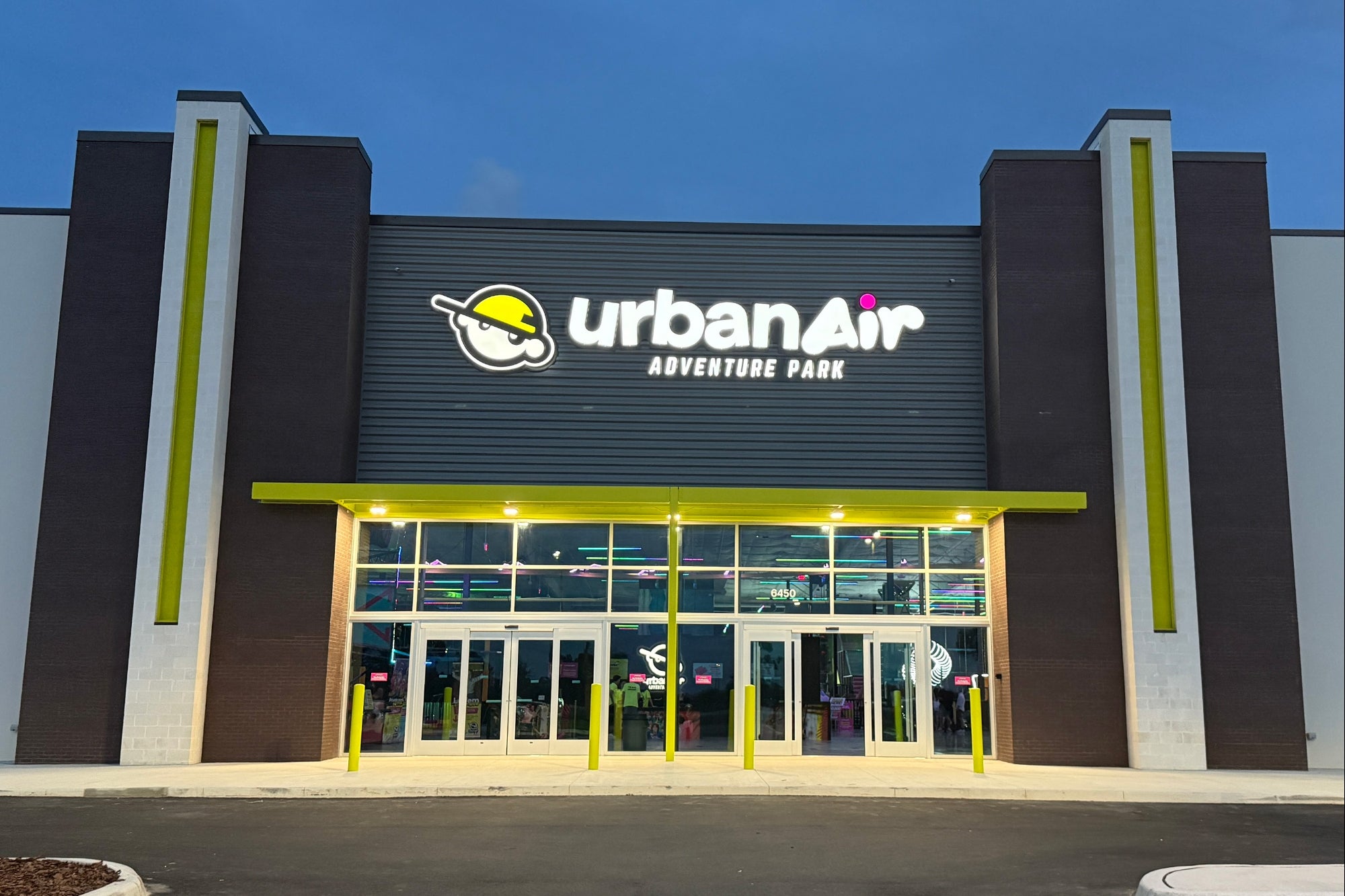 This Family-Friendly Brand Is Snapping Up Vacant Stores — And Building ...