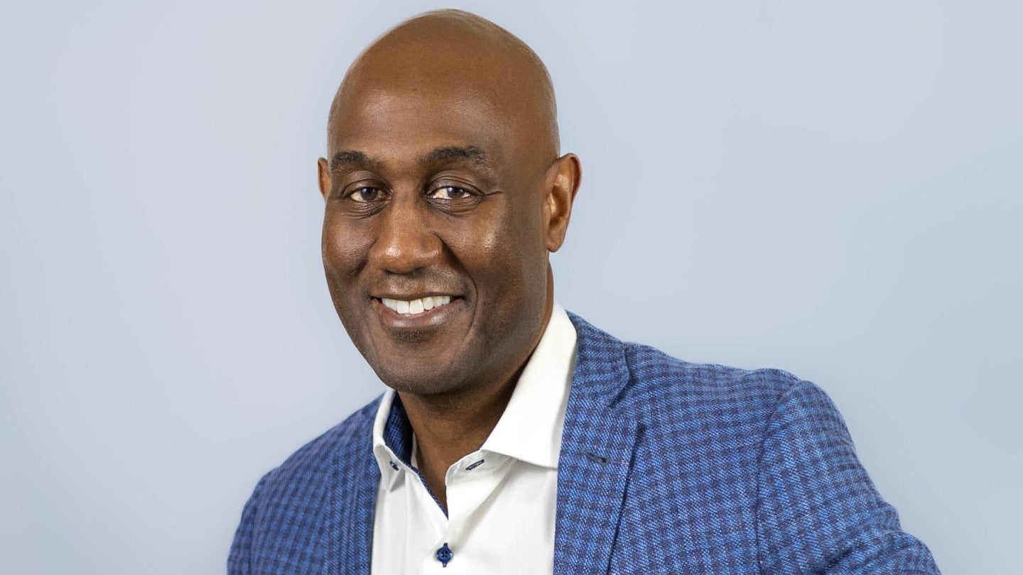 Panera Bread names Earl Ellis as new CFO