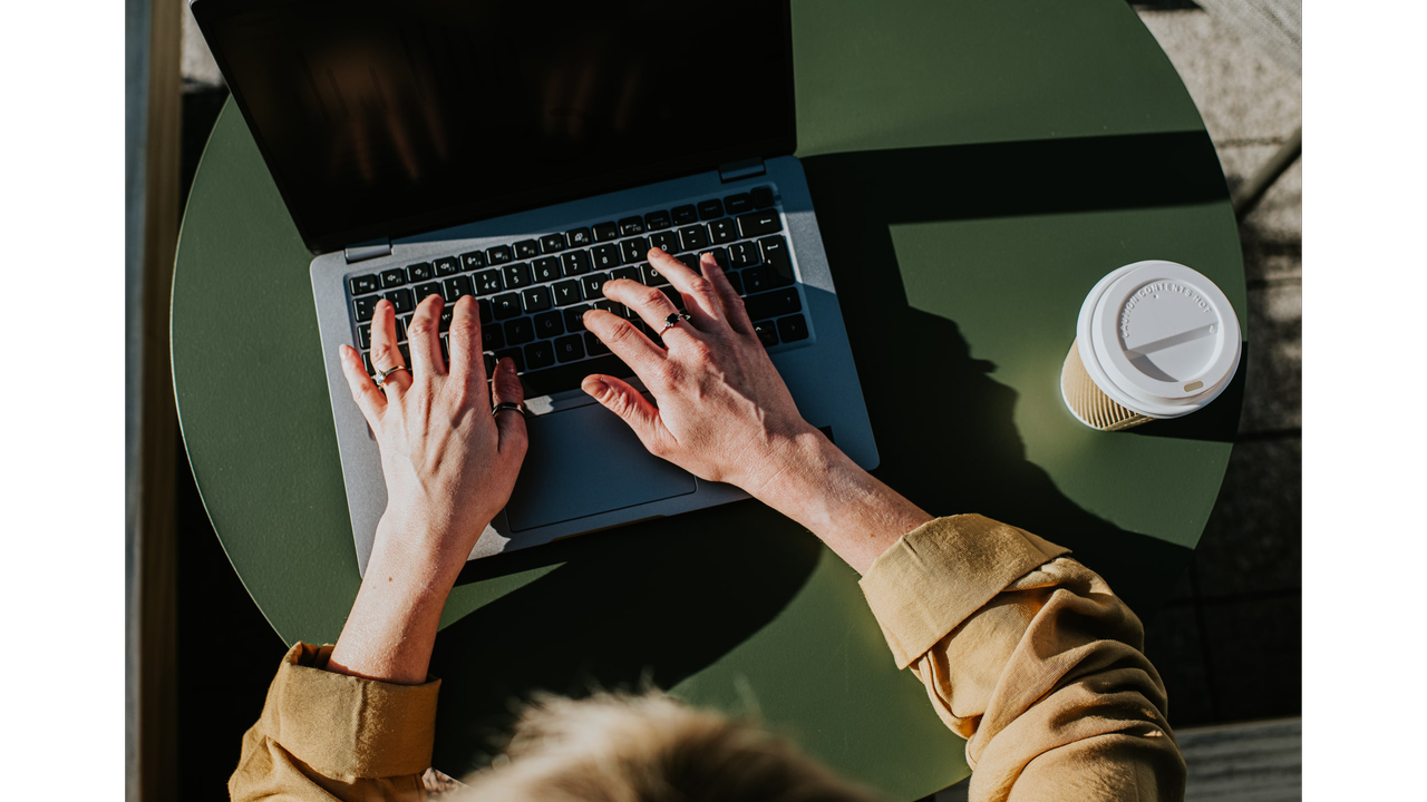 Computing discount codes for short_month 2025