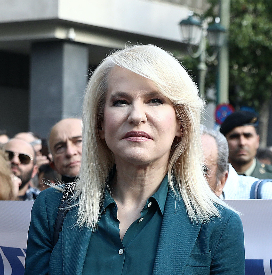 Θεοδώρα Τζάκρη: Κατακερματισμός