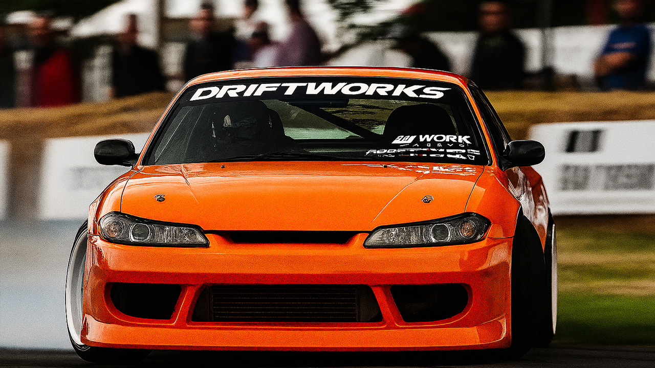 Nissan Silvia S15 Donuts Flames and Drifting