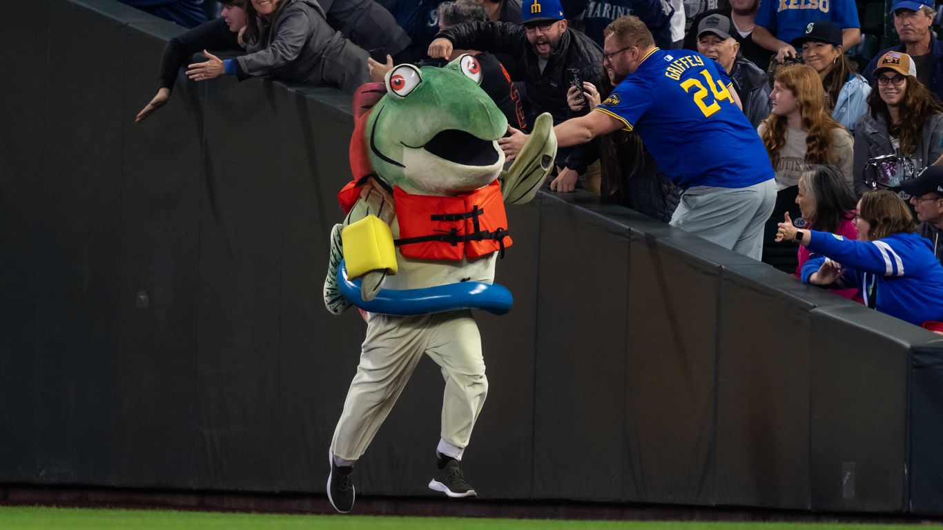 Seattle's favorite fish: How Humpy became a Mariners playoff legend