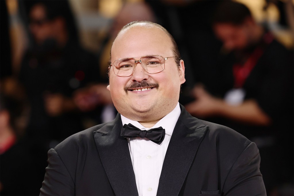 ‘Tires' Star and Stand-Up Comic Stavros Halkias Extends The Dreamboat Tour