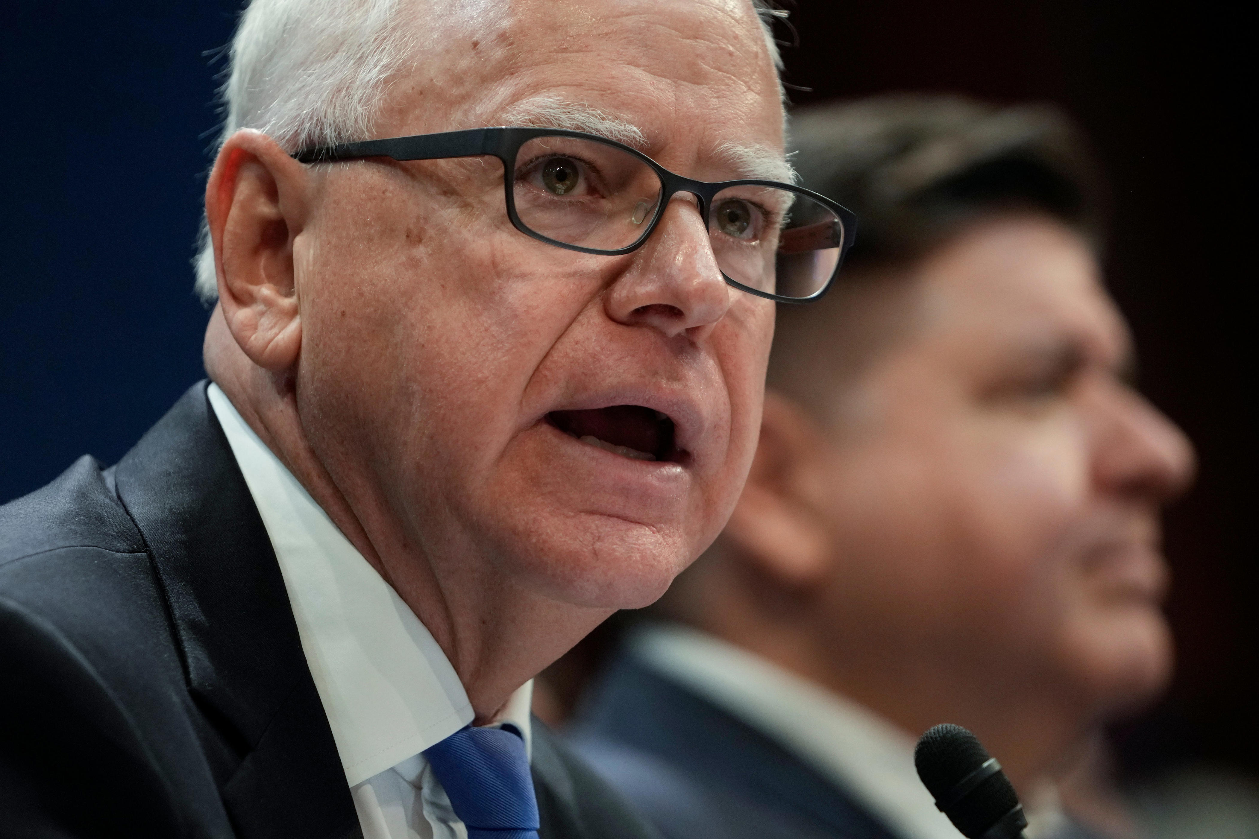 What is Minnesota Gov. Tim Walz's approval rating? Here's how it ...