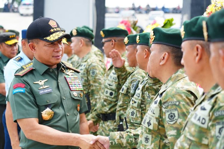 Panglima TNI Sidak Batalyon Intai Tempur Kostrad Cikarang, Cek Kesiapan ...