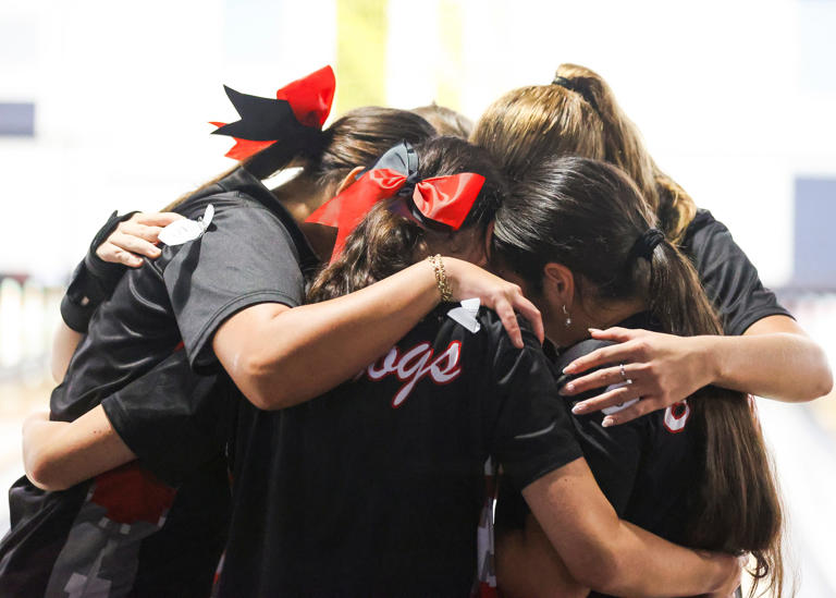 Fortunate break lands Martin County boys their first bowling title ...