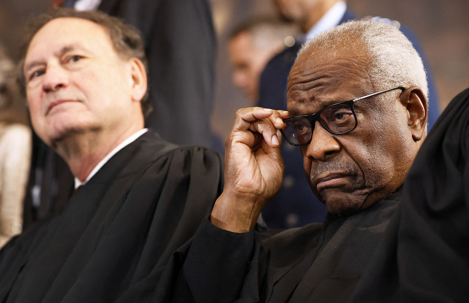 Comey cites Samuel Alito and Clarence Thomas in arguing against ...