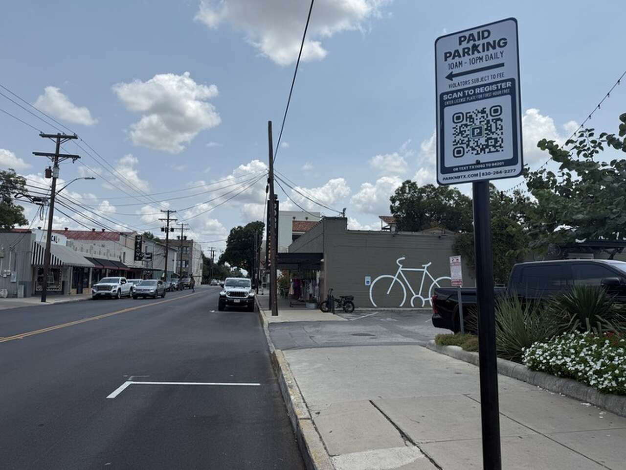 New Braunfels' downtown parking program gets first major update