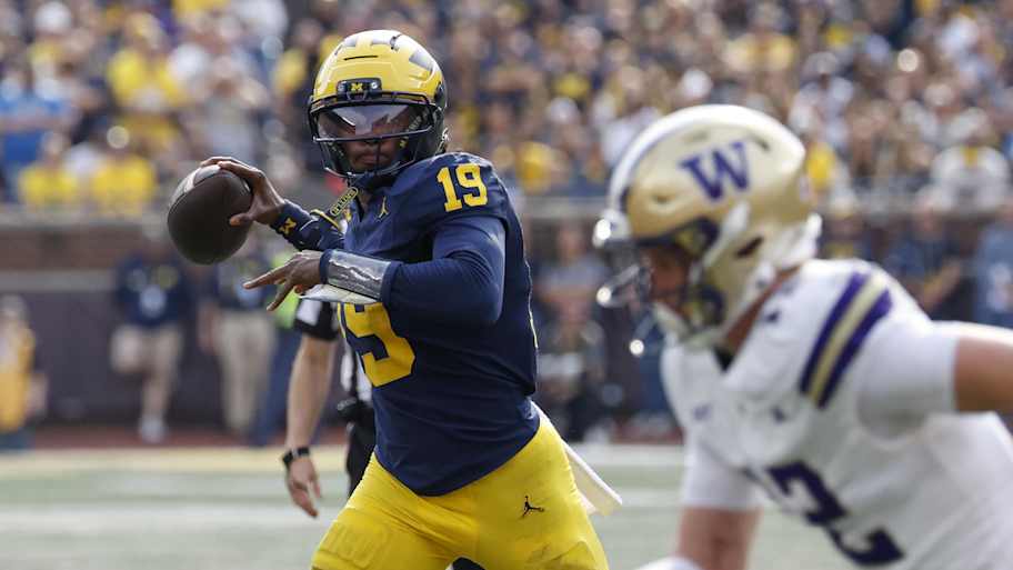Where Michigan football ranks in national college football polls after ...