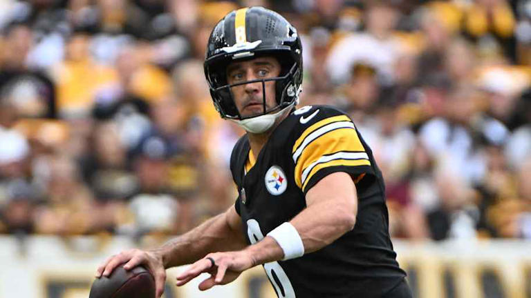 Comparing Jordan Love, Aaron Rodgers Through First 40 Starts
