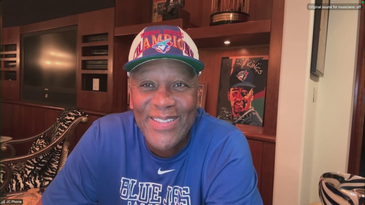 Joe Carter welcomes 2025 Jays to World Series club