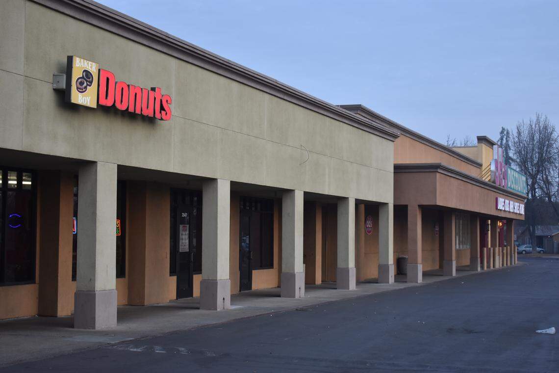 We Donuts opening second Modesto location in old Baker Boy unit. What happened?