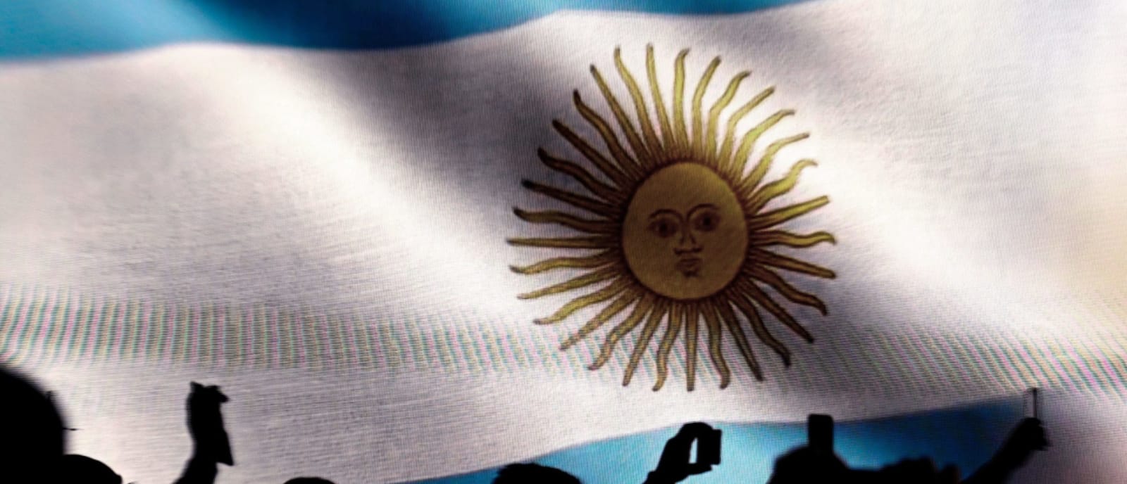 Argentinian Politician Suffers Heart Attack In Middle Of Televised ...