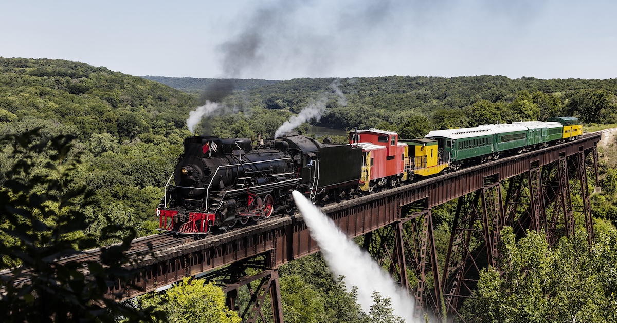 All Aboard This Historic Train in Iowa Where You Can Soak up the Scenery
